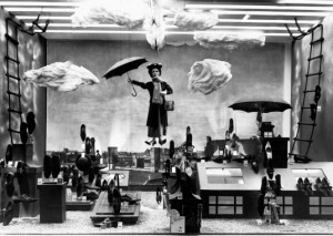 mapo-mary-poppins-window-display-disney-feat-2 - D23