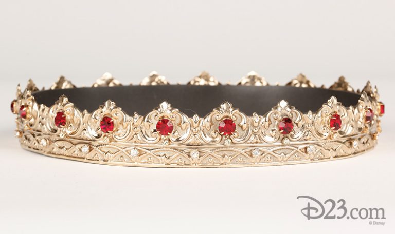 The Crowns of The Princess Diaries - D23