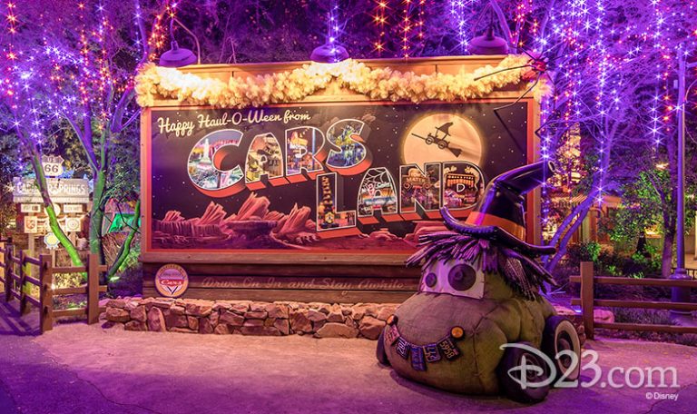 The Spookiest Places at Disneyland Resort to take the Perfect Halloween ...