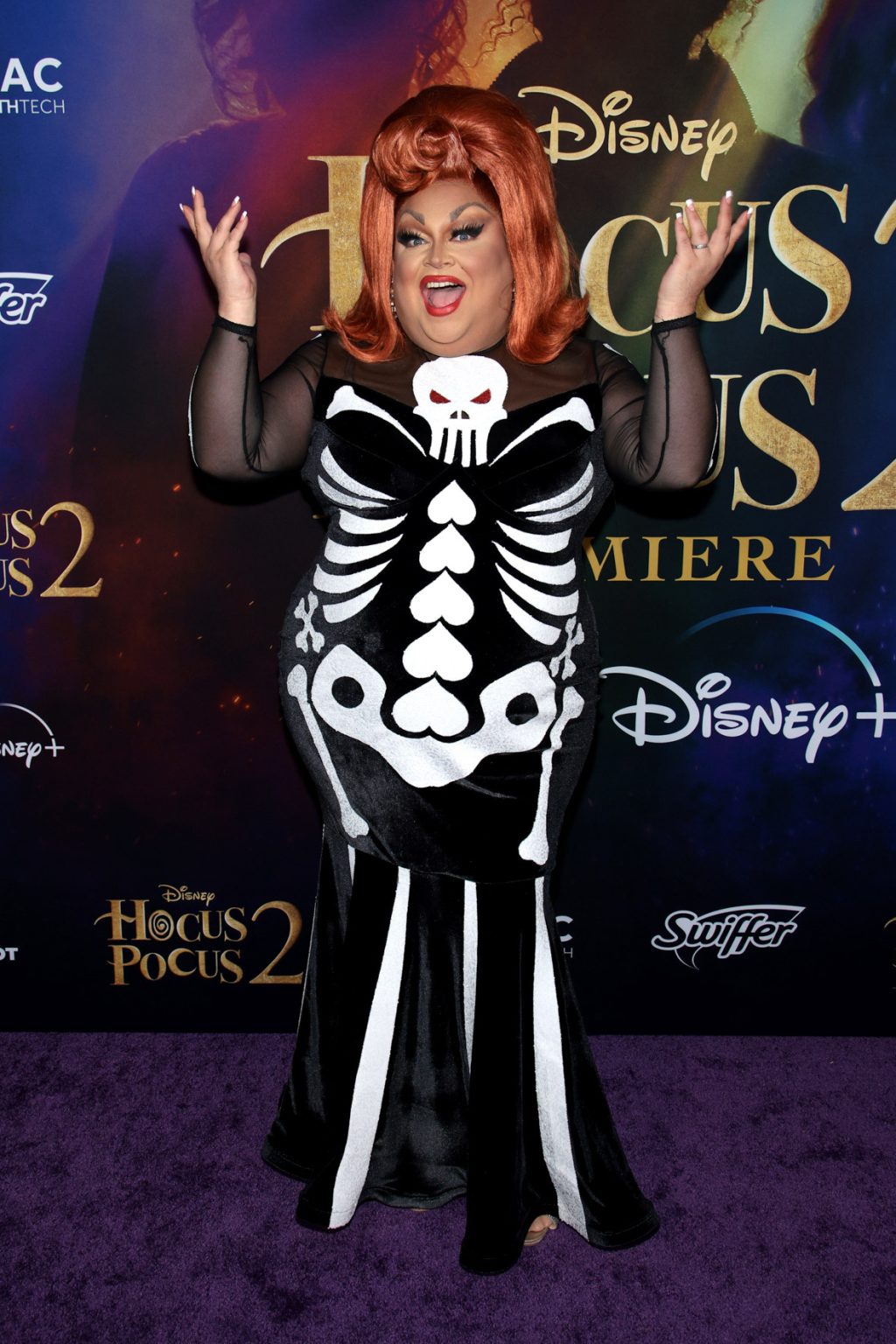 Stars Run Amuck, Amuck, Amuck at Hocus Pocus 2 Premiere - D23