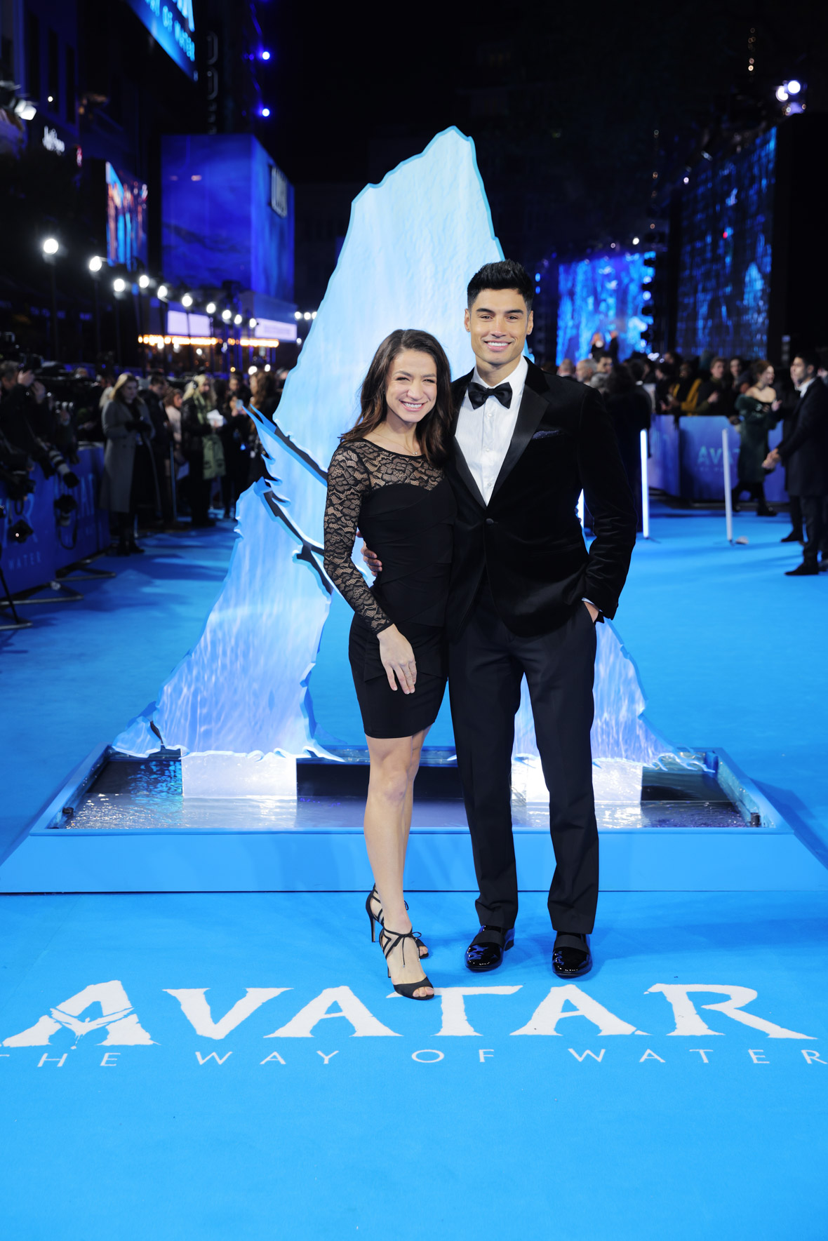 Avatar: The Way of Water Cast and Filmmakers Celebrate Film’s Global ...