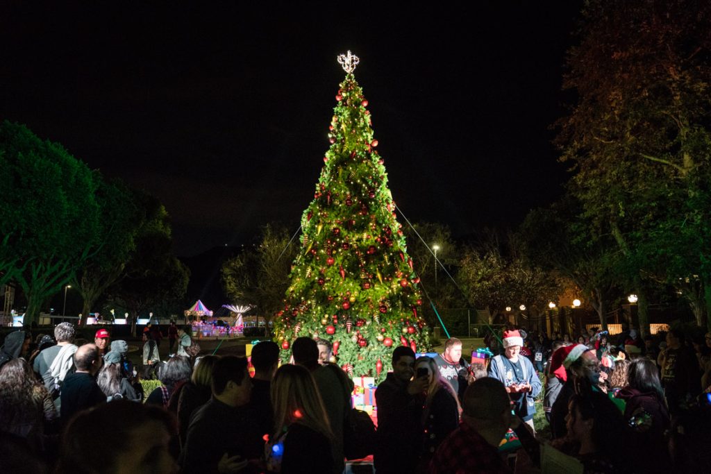 10 Ways to Light Up the Season with D23 at The Walt Disney Studios Lot ...