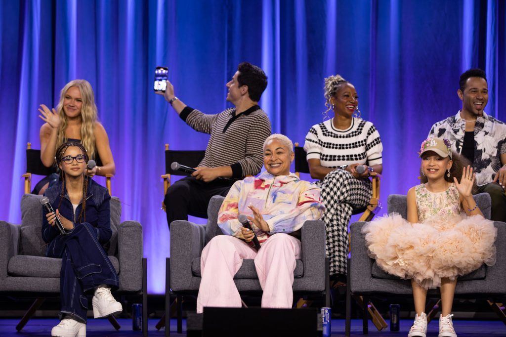 FRONT: JANICE LEANN BROWN, RAVEN-SYMONÉ, MYKAL-MICHELLE HARRISBACK ...